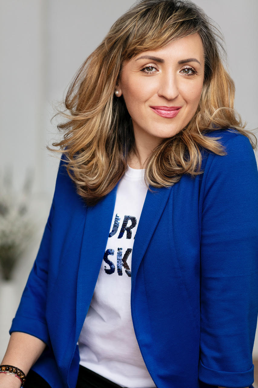 Maya Ombasic - Association nationale des éditeurs de livres/Québec Édition